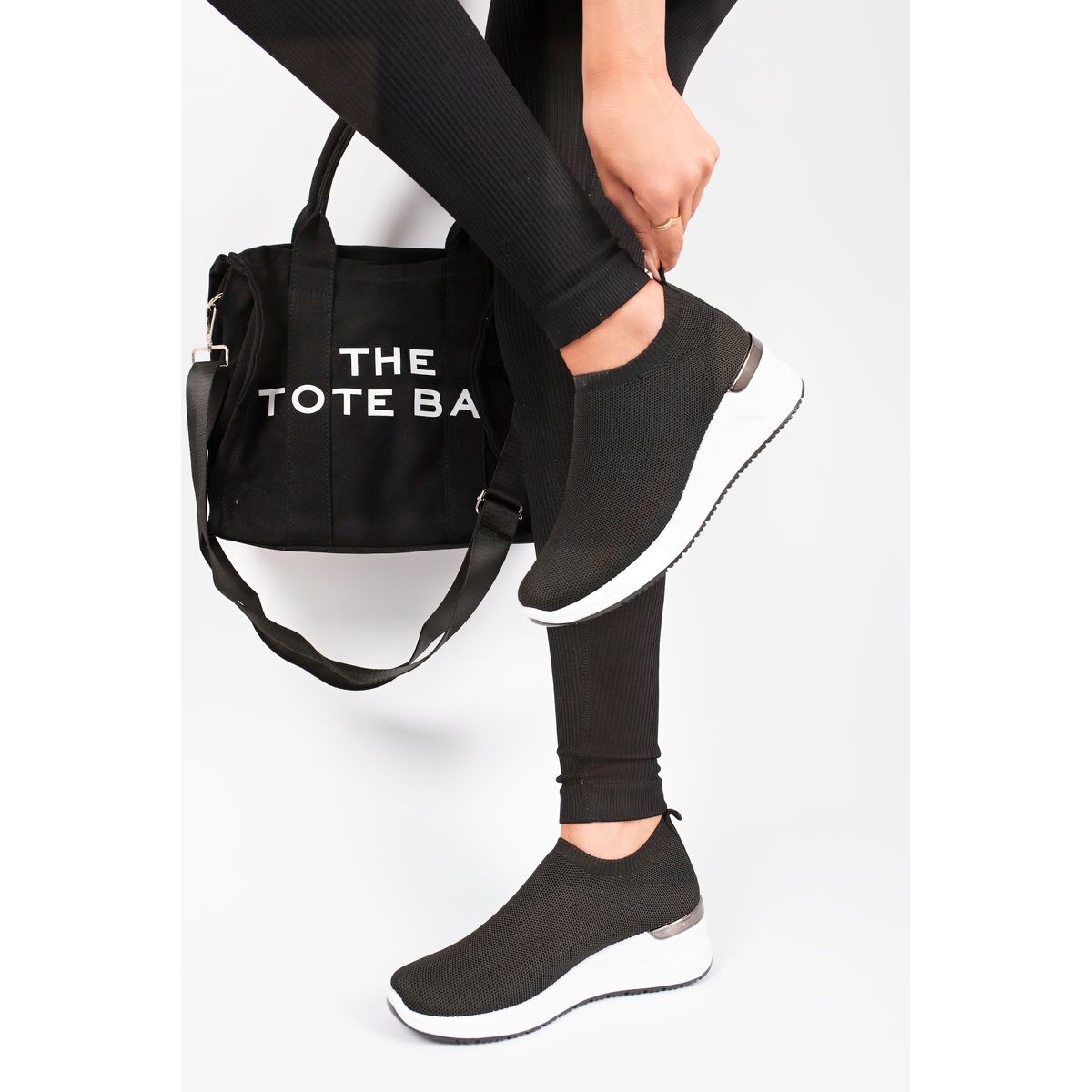 On Sock Style Trainers | Go Wholesale