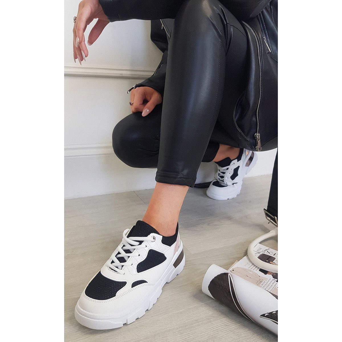 Mesh Trainers | Go Wholesale